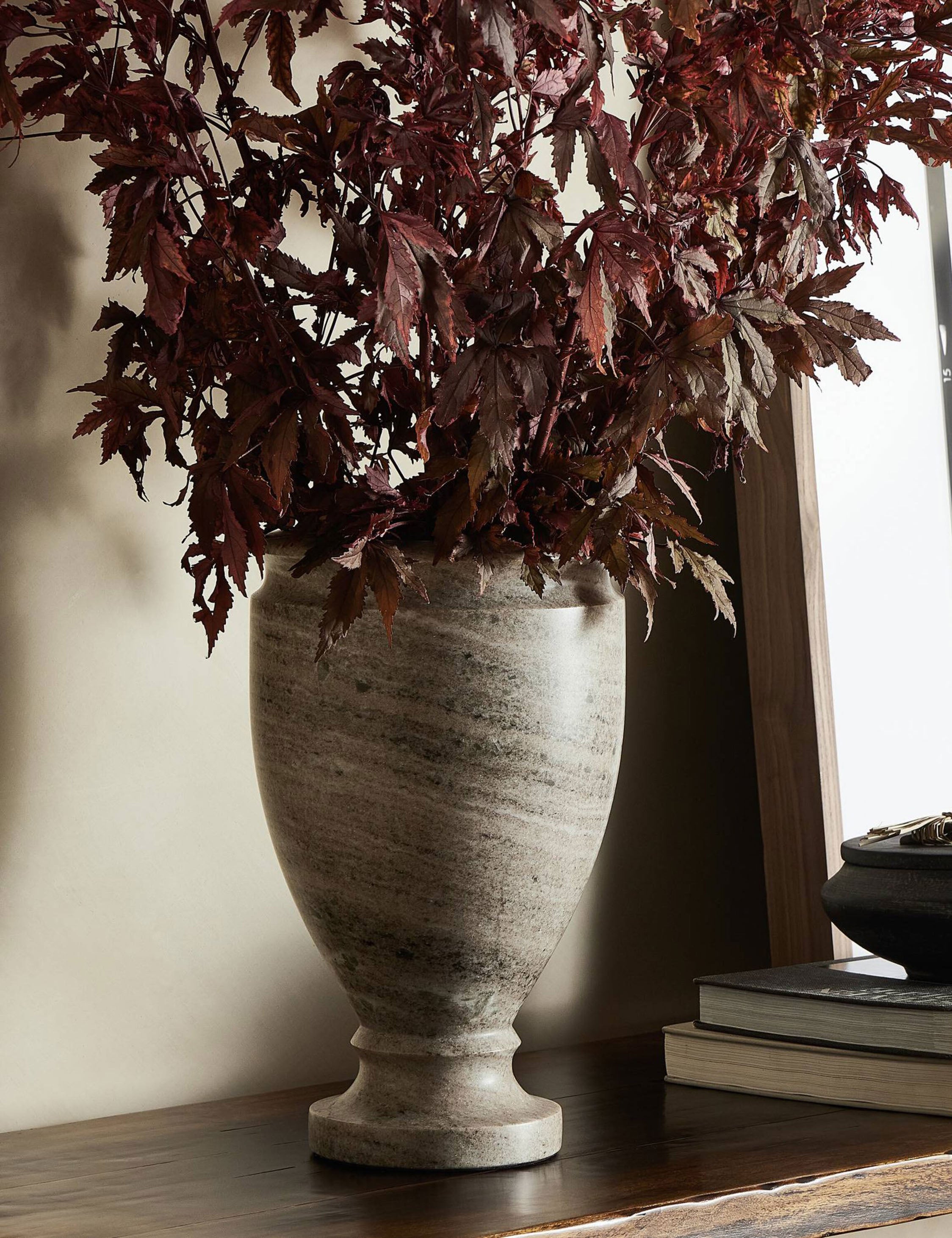 Cesar Decorative Marble Vase