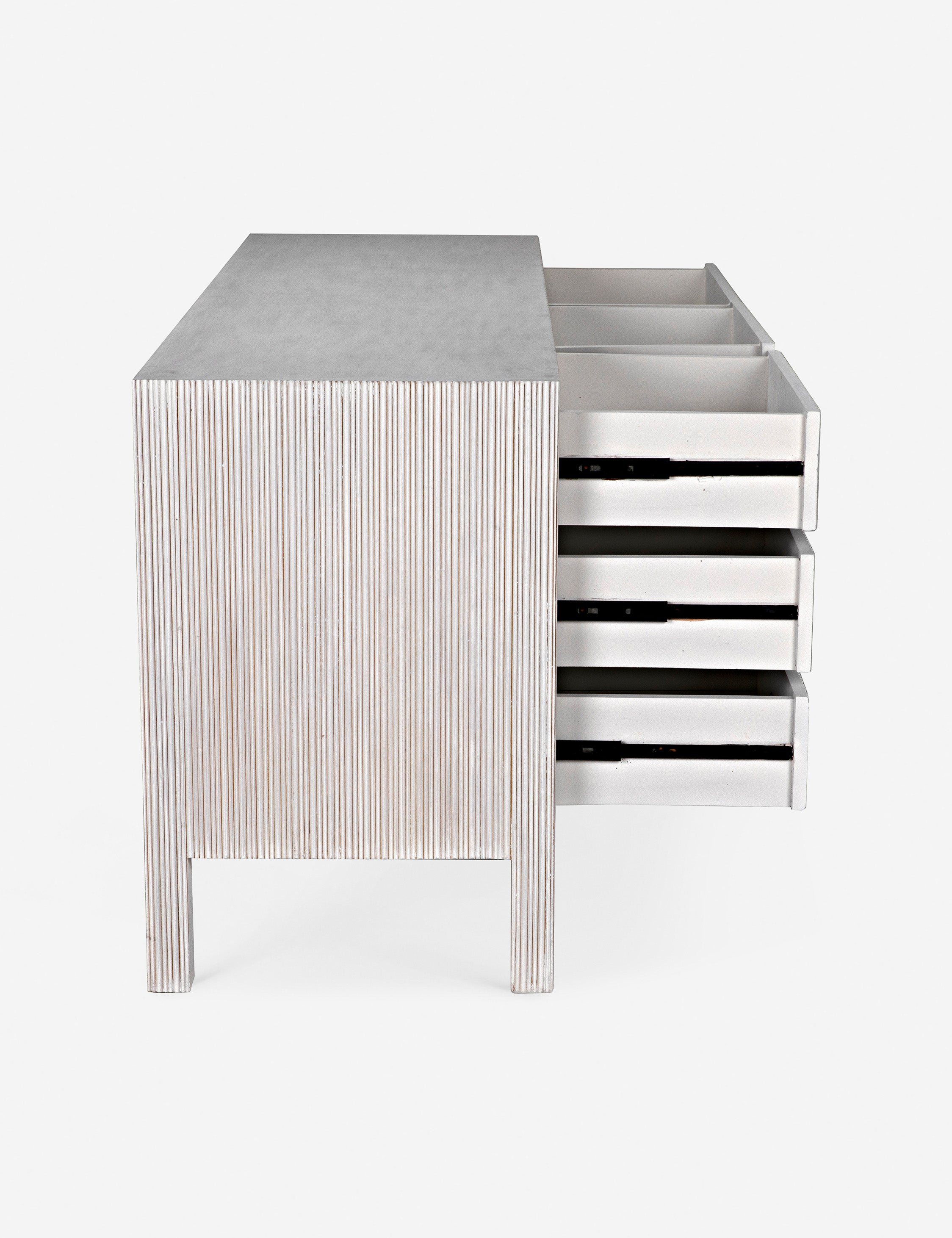 Bellinger Fluted 9-Drawer Dresser