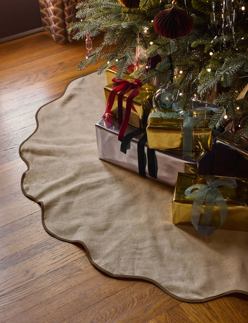 Lanie Linen Tree Skirt by Sarah Sherman Samuel