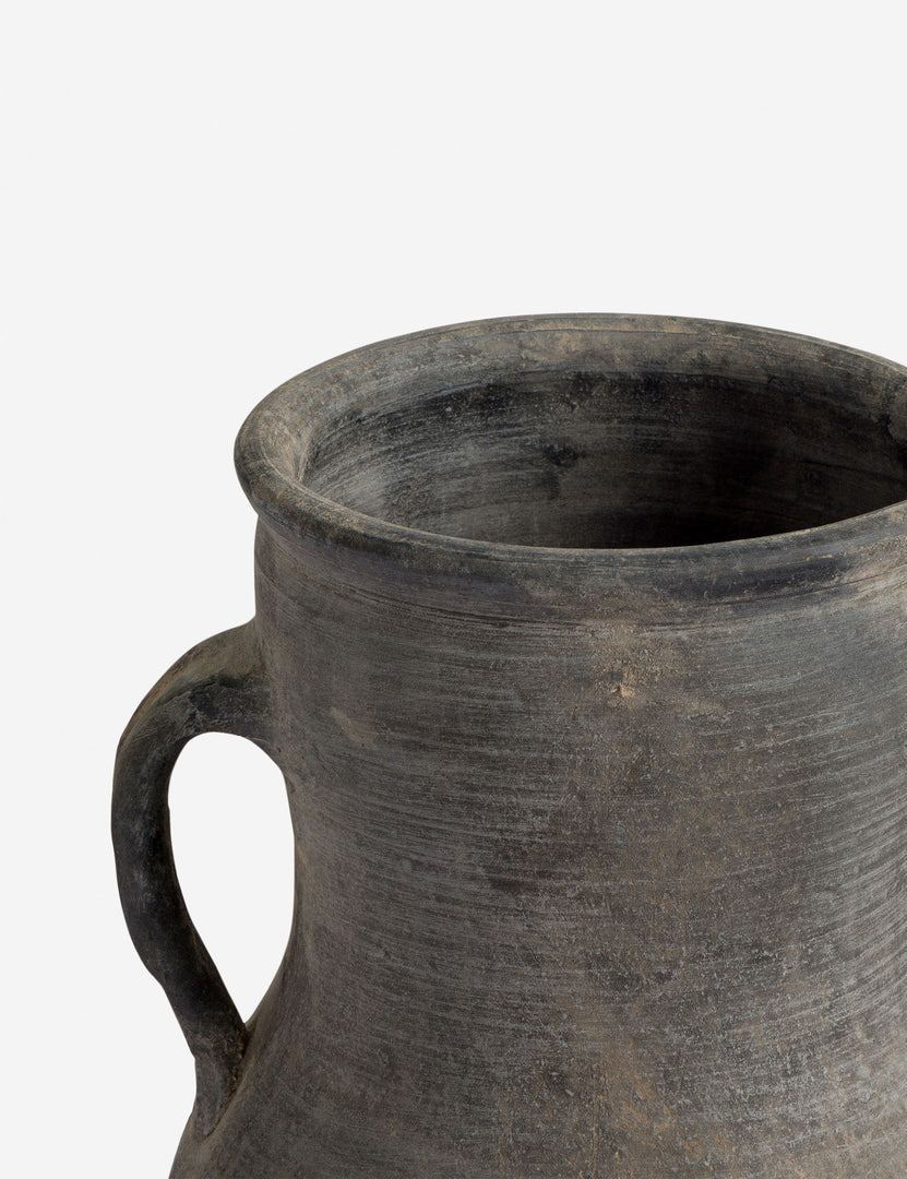 Malibu Vase by Button Atelier x Co.House Designs