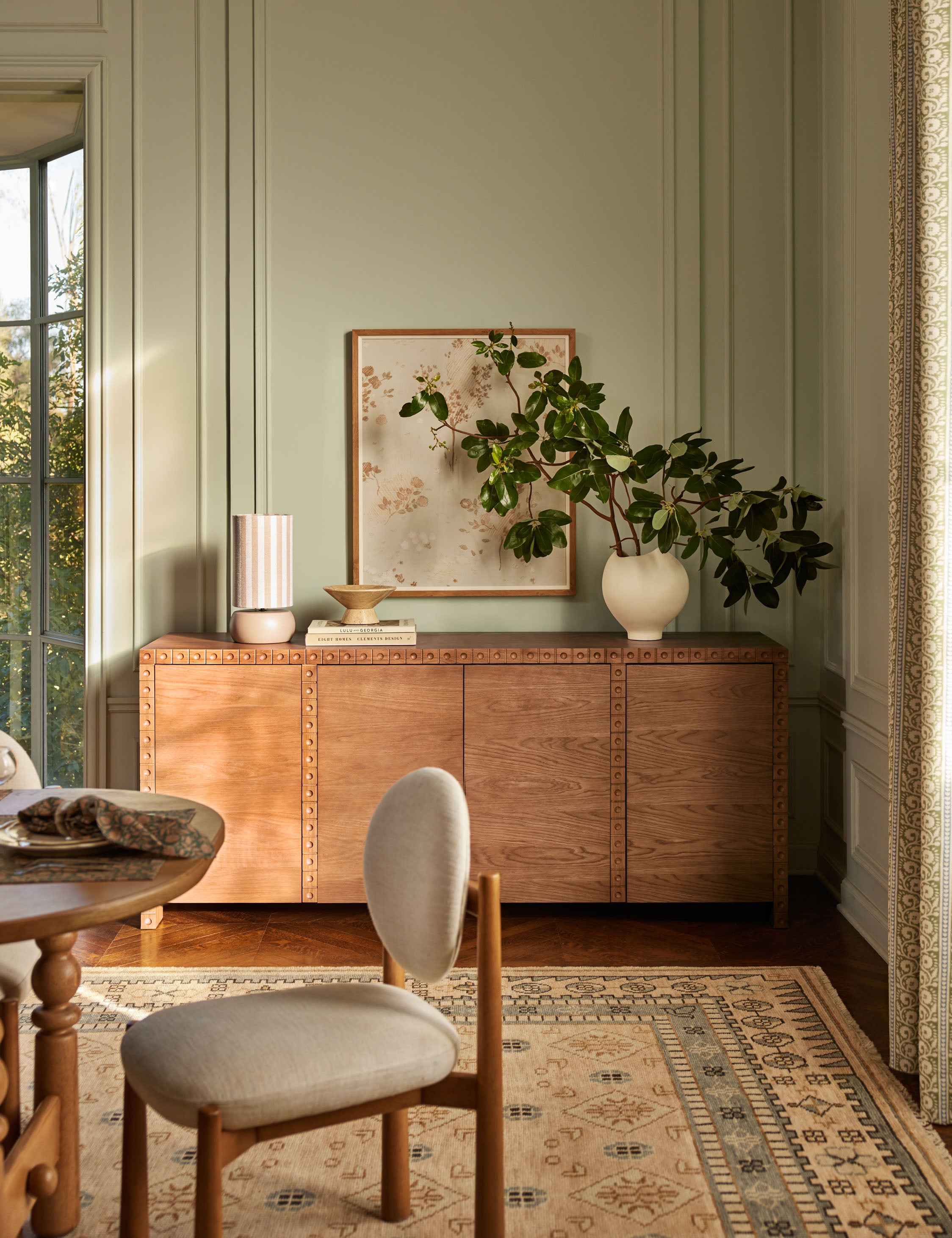 Edda 4-Door Sideboard