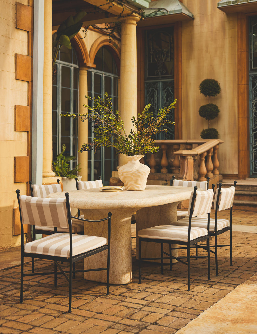 Leni Outdoor Dining Chair