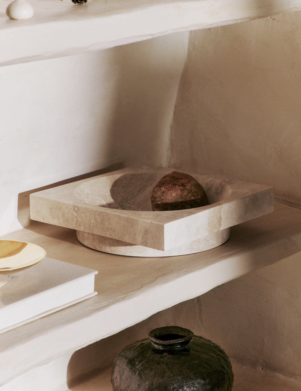 Hew Low Centerpiece by Ferm Living
