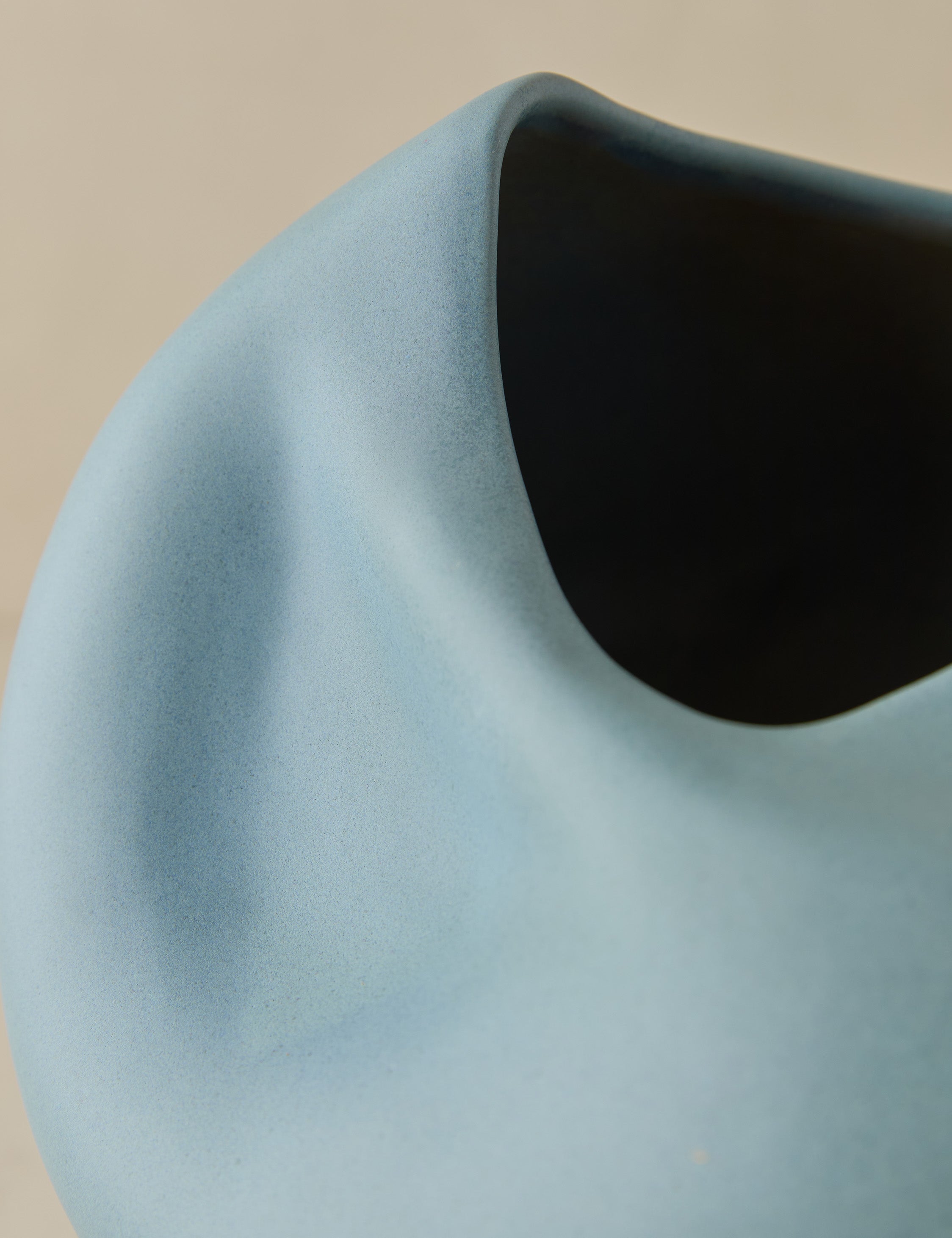 Gracelyn Ceramic Vase