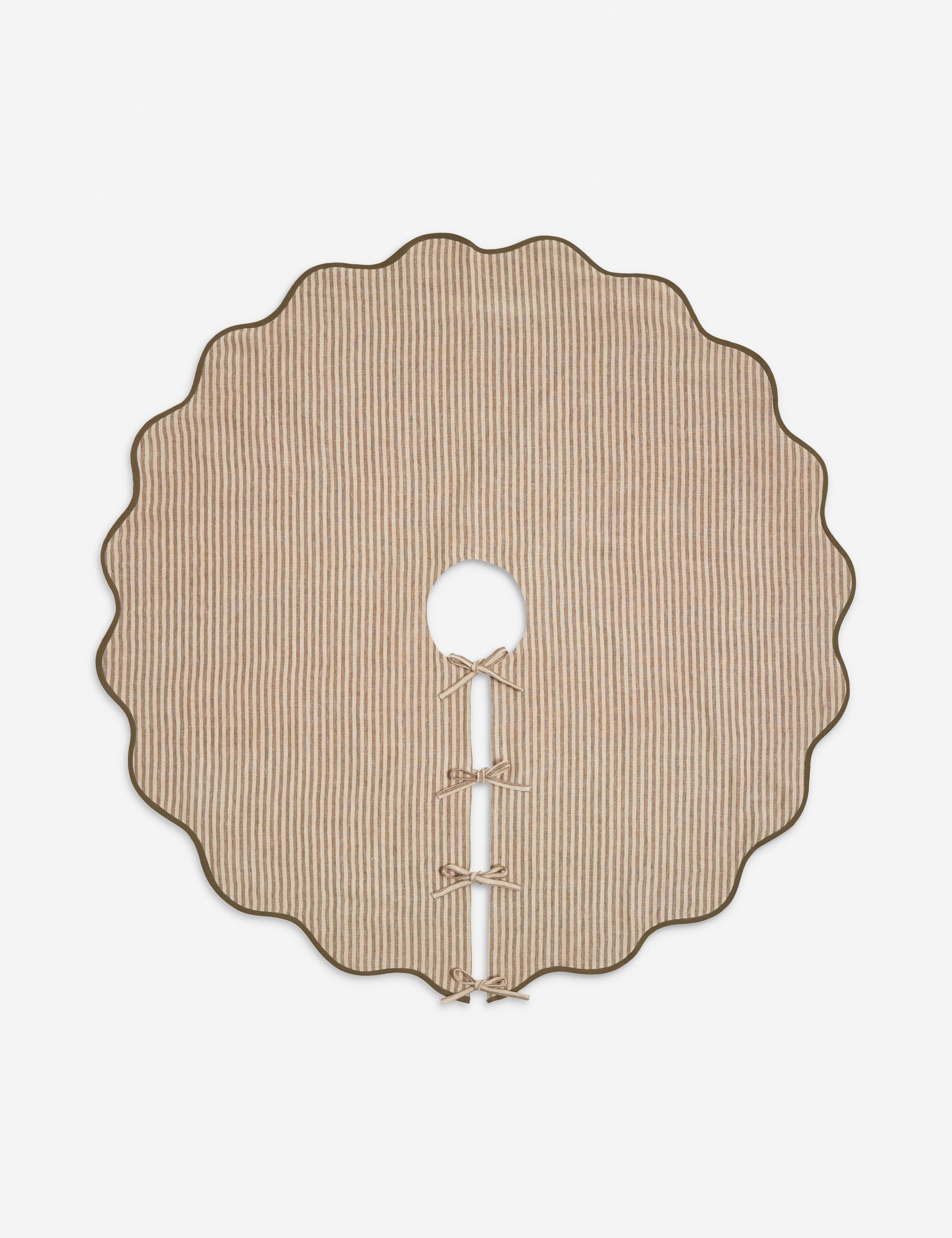 Lanie Linen Tree Skirt by Sarah Sherman Samuel