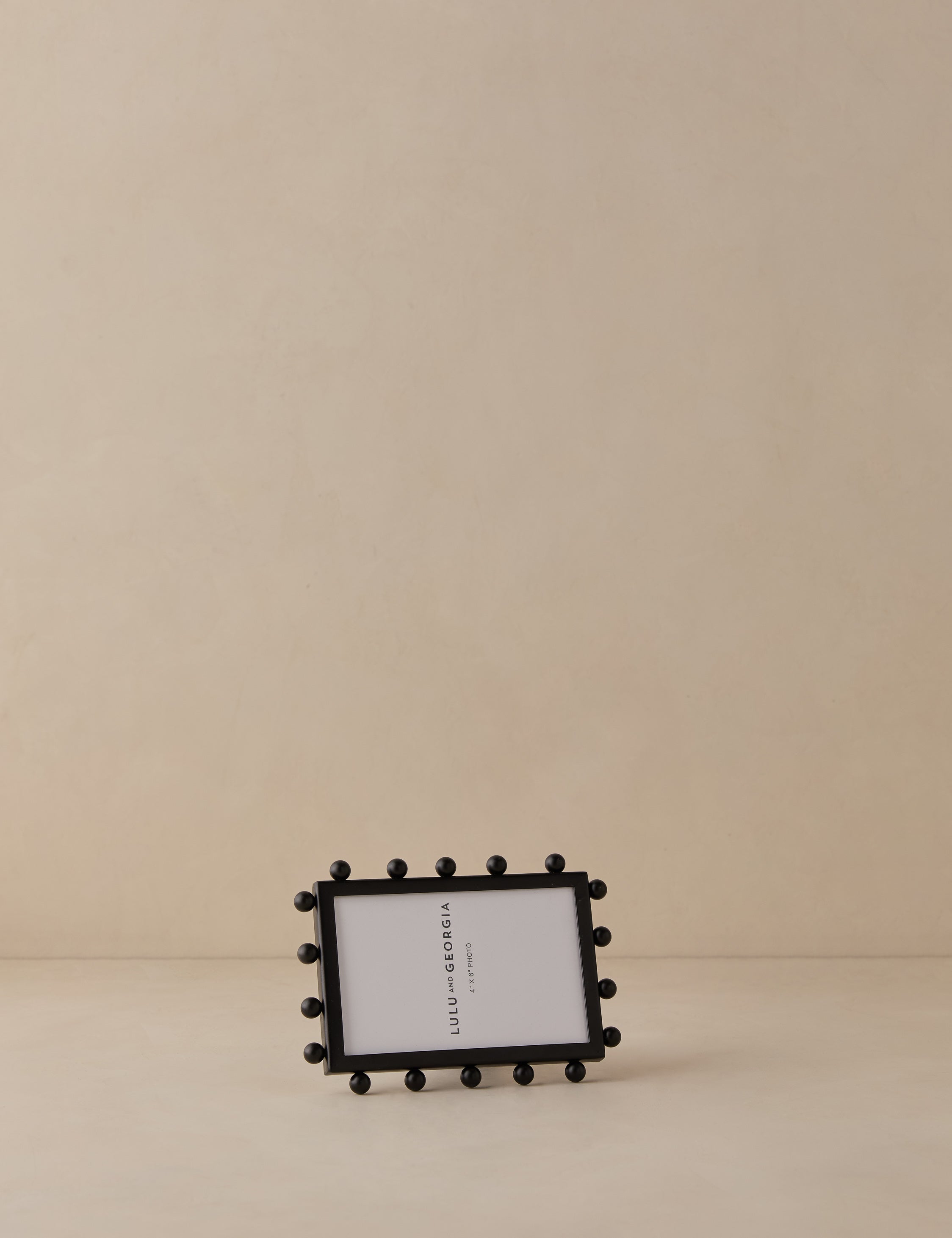 Lochlan Picture Frame