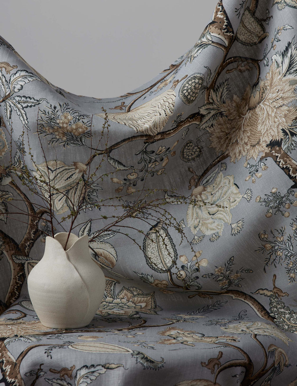 Pondicherry Linen Fabric by Scalamandre