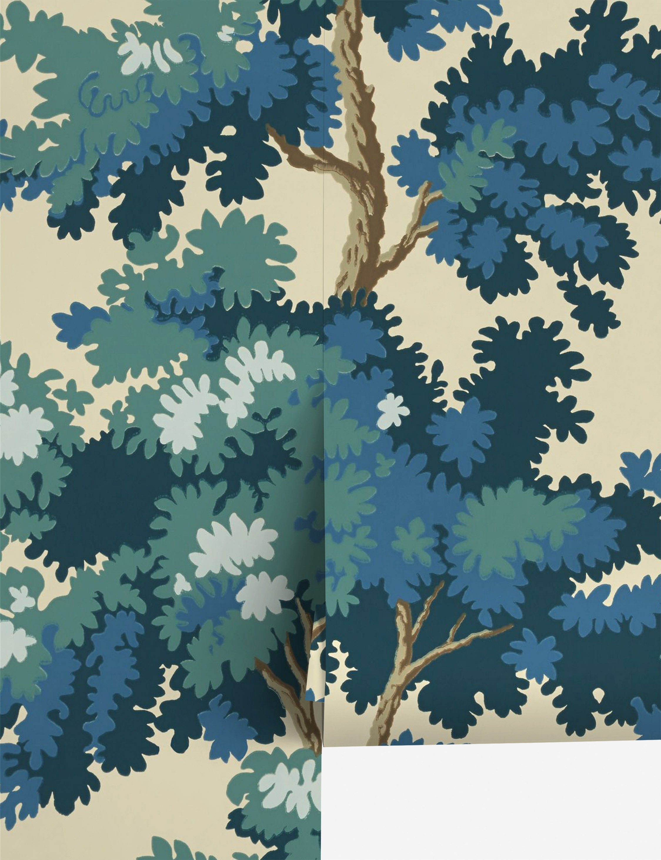 Raphael Wallpaper by Scalamandre