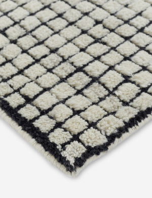 Uma Checkered Mid Century Modern Area Rug