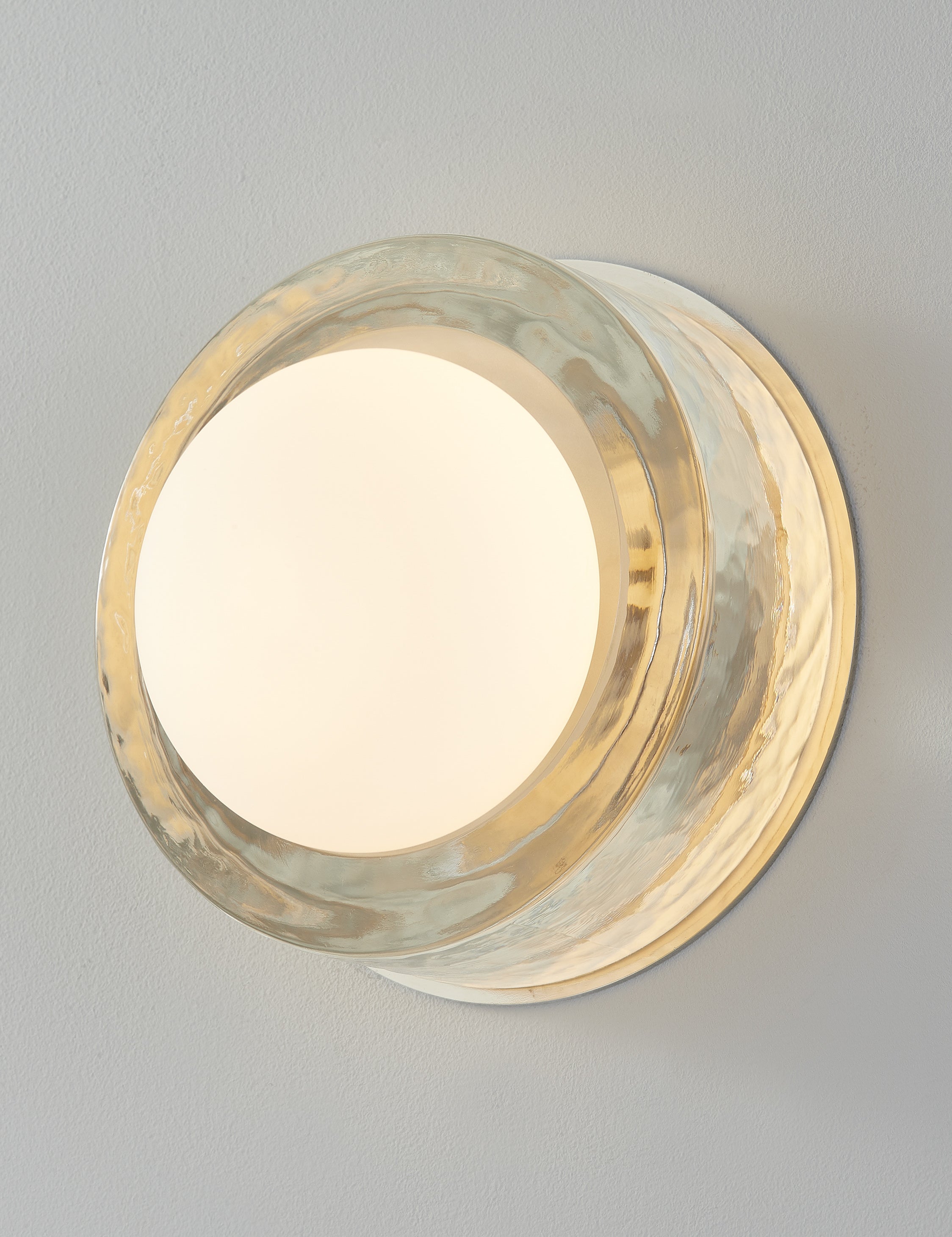Ravi Round Glass Wall Sconce
