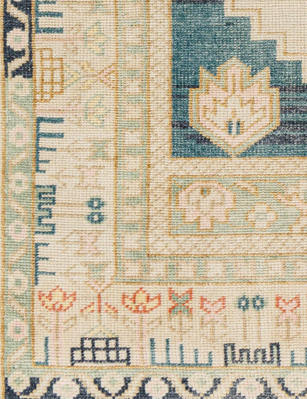 Alora Hand-Knotted Medallion Rug