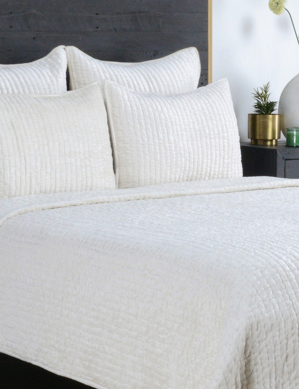 Giulia Hand-Stitched Quilt