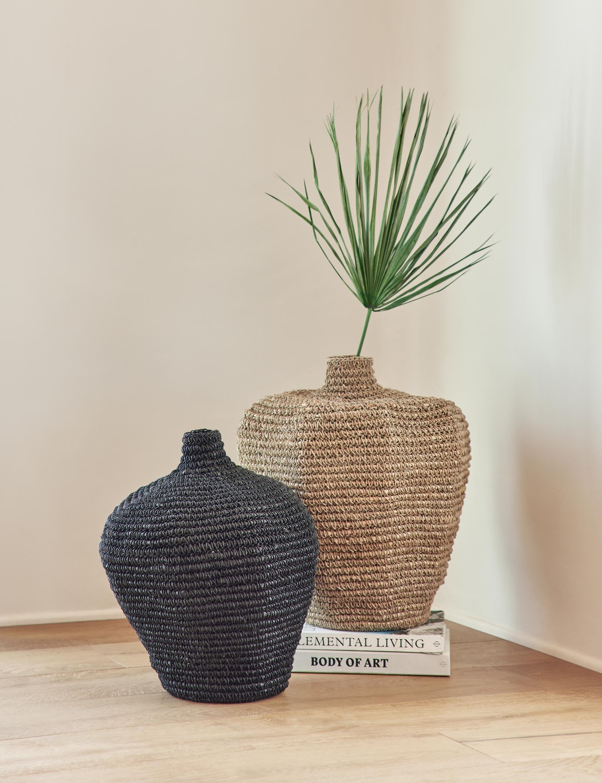 Didi Basket, Black Banana Leaf