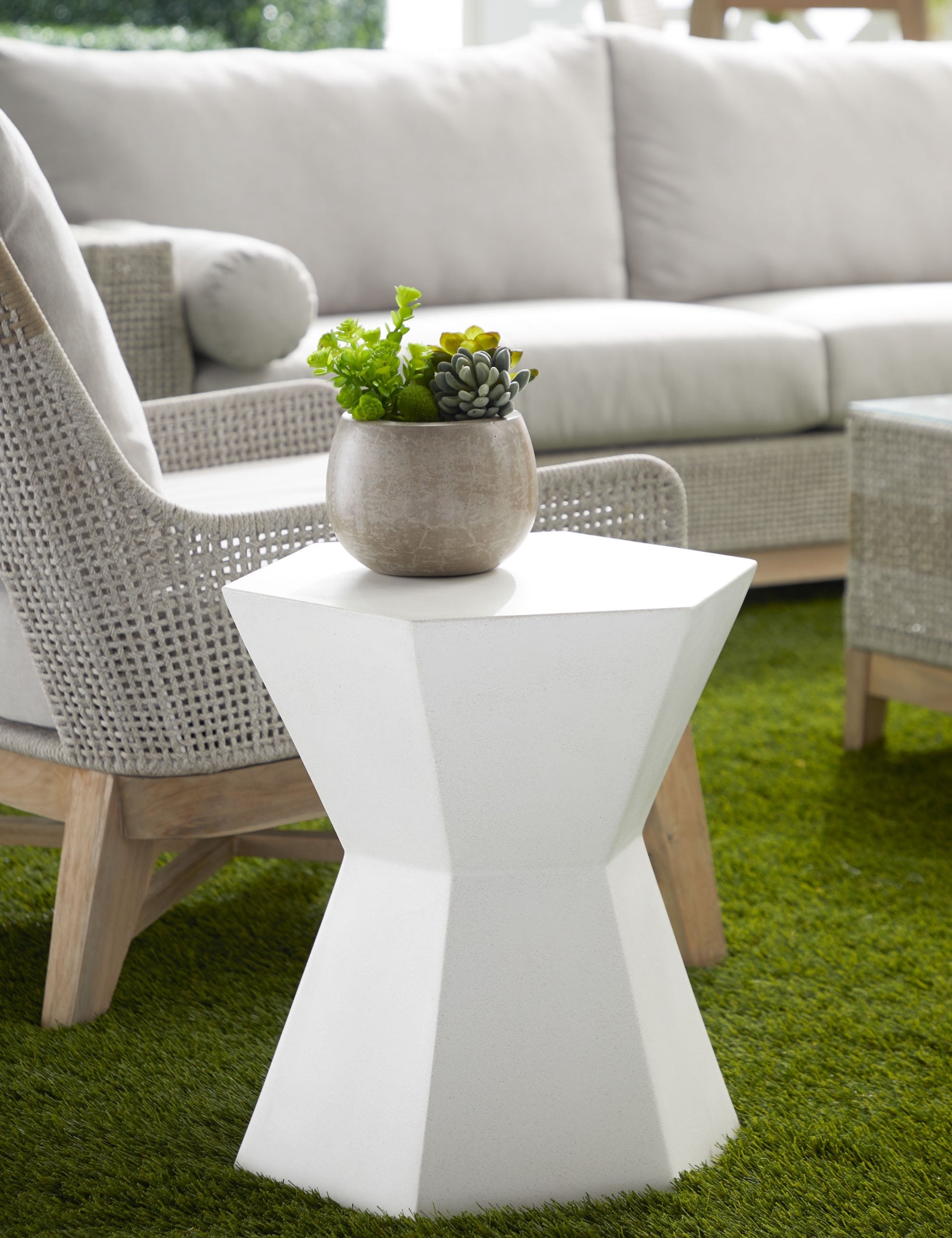 Kai Indoor/Outdoor Side Table