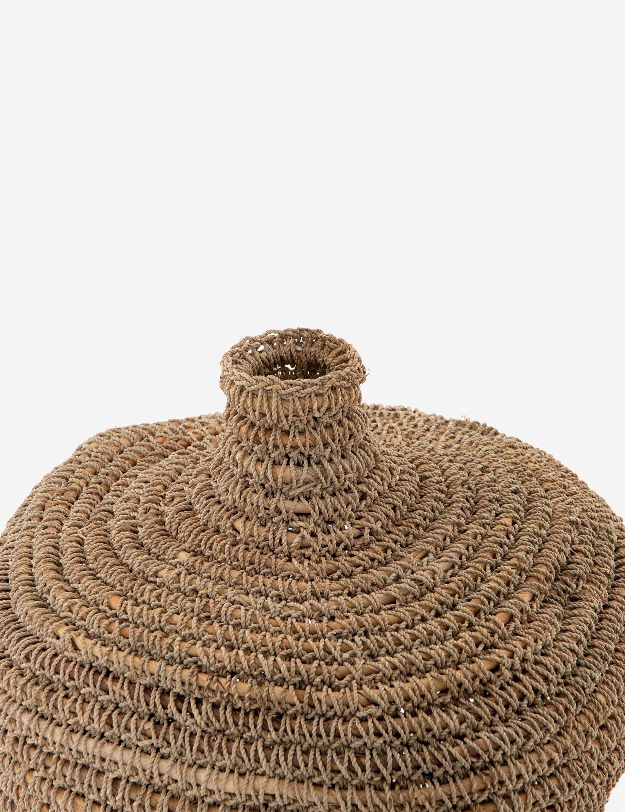 Didi Basket, Black Banana Leaf