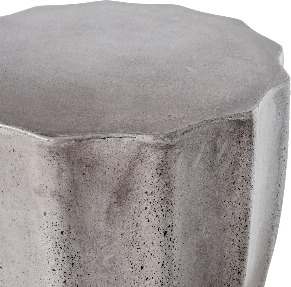 Kalake Indoor / Outdoor Round Concrete Stool