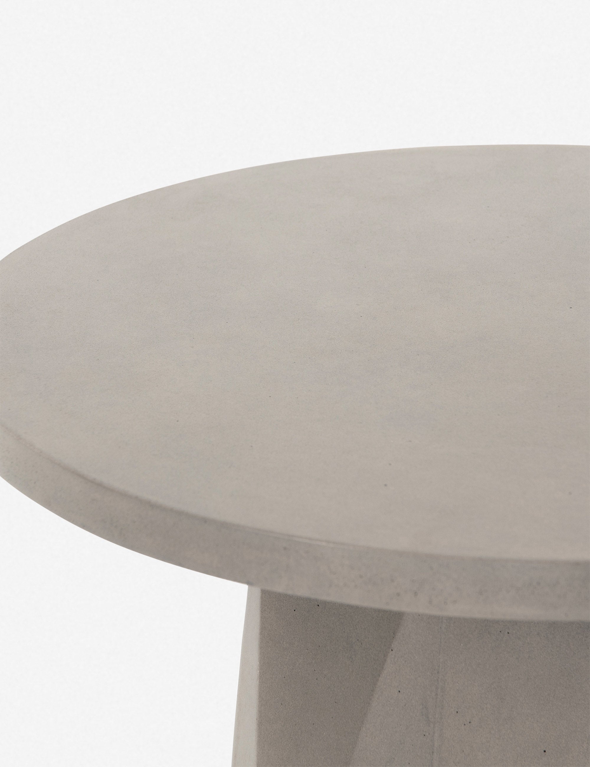 Mara Indoor / Outdoor Side Table